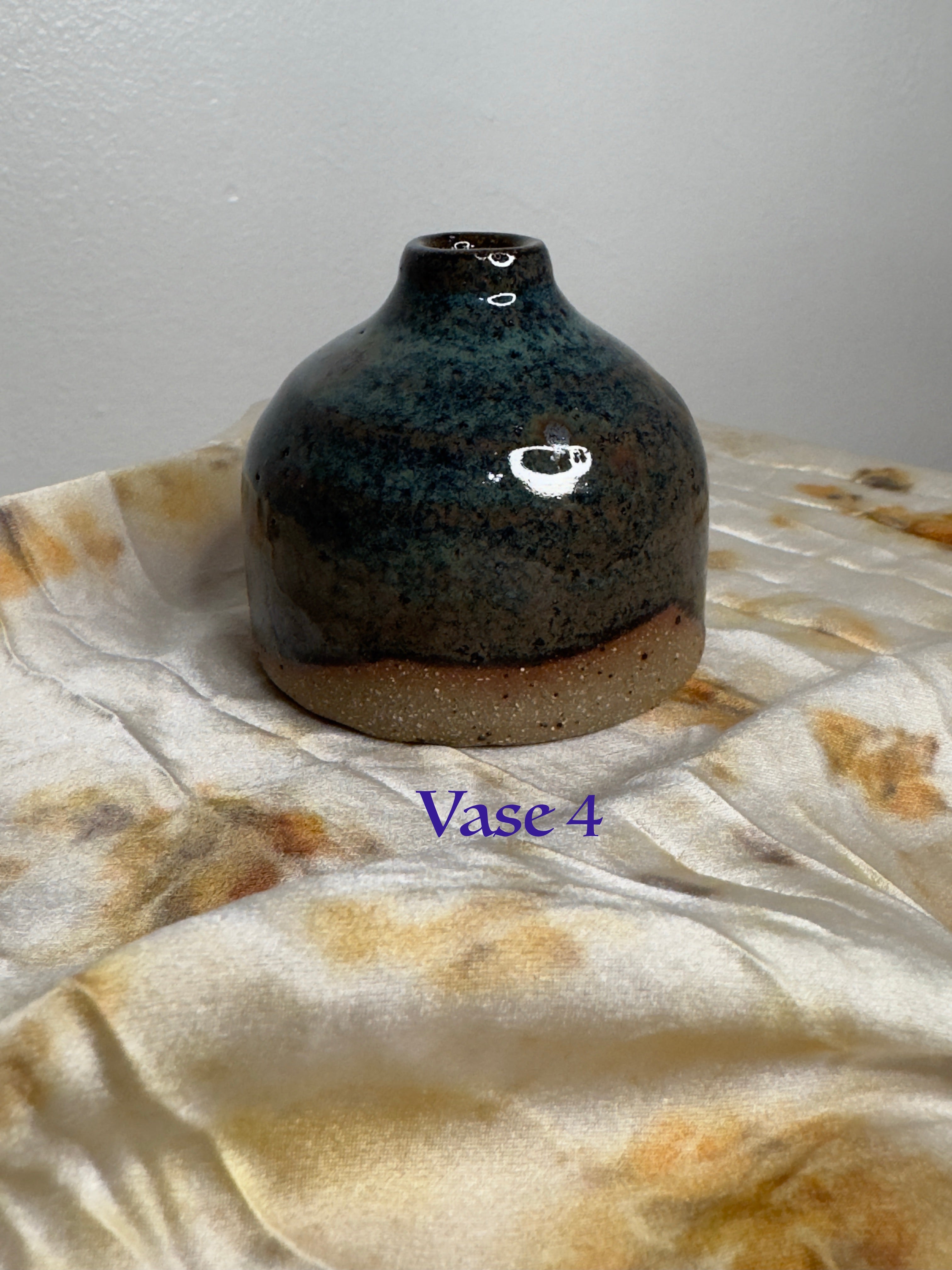 Little Vase 4 – Snapdragon Flower Farm